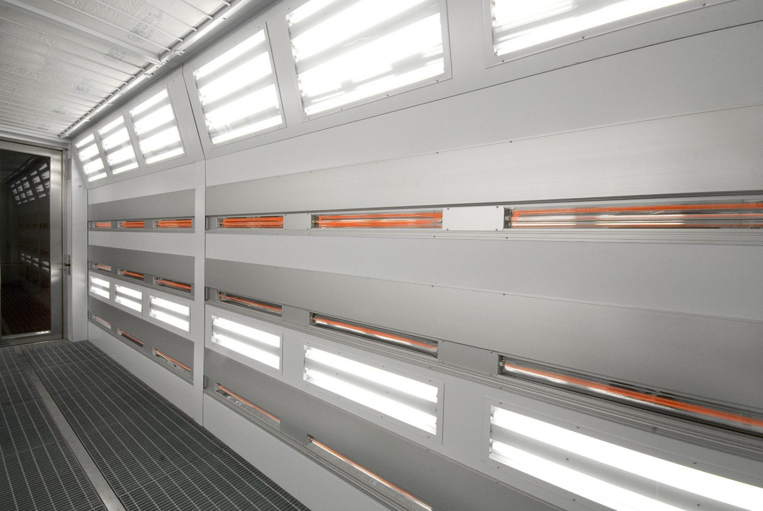 Infrared Spray Booth | Raptor, the most advanced spray booth available